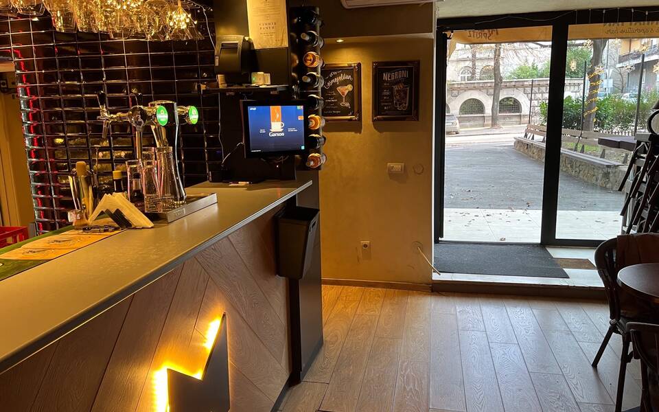 Caffe & aperitivo bar MANHATTAN, Beograd,Centar, Palmotićeva | Biznis Berza